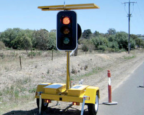 Portable Traffic Lights | RPM Hire - Variable Message Signs