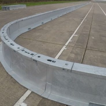 HighwayGuard - Road Safety Steel Barrier | RPM Hire